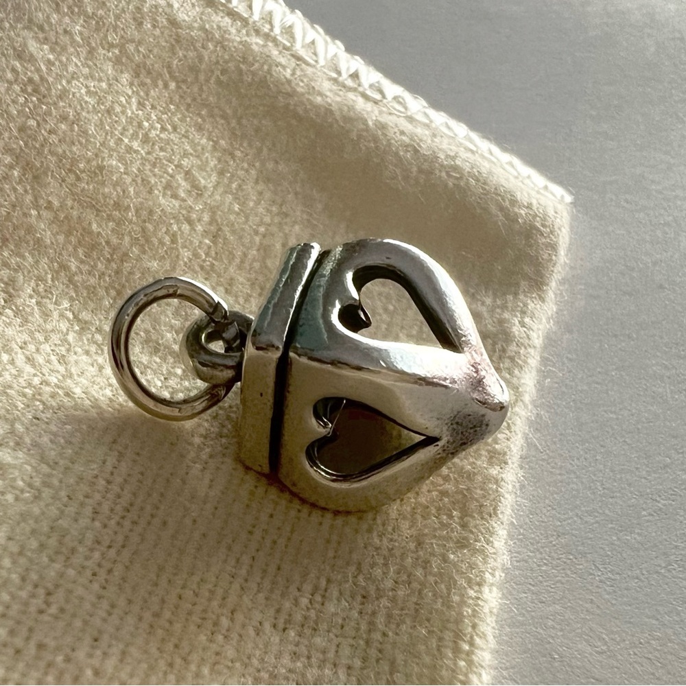 James Avery Retired Heart Box Finial 4 Sided - Gem